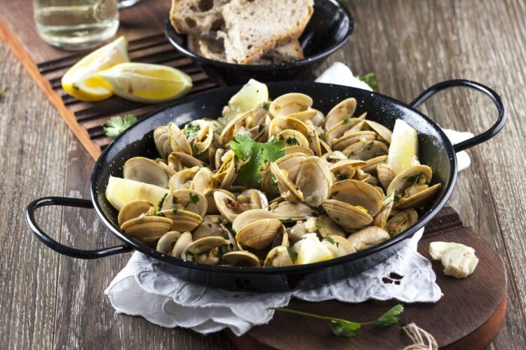 Conquilhas à algarvia | Ruralea