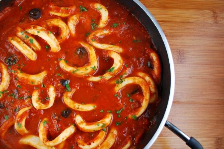 Lulas estufadas à Algarvia | Ruralea