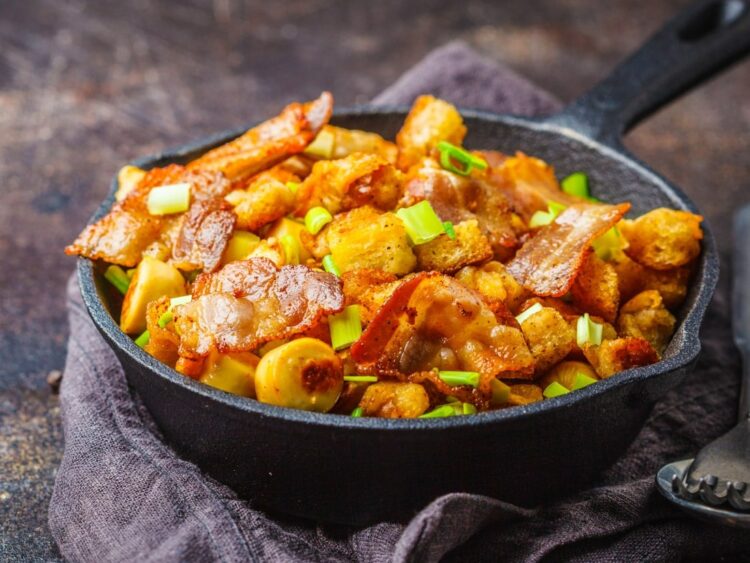 Migas na frigideira à Alentejana | Ruralea